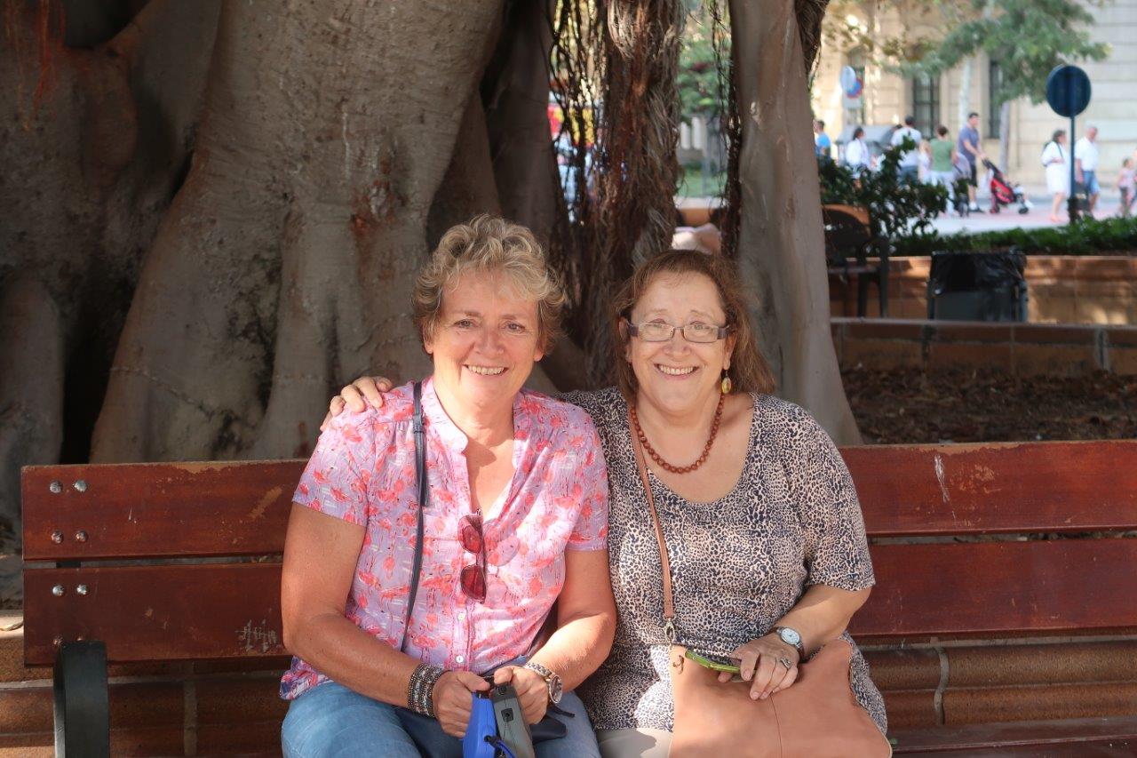 Catching up with good friends.. – Mutts on Tour